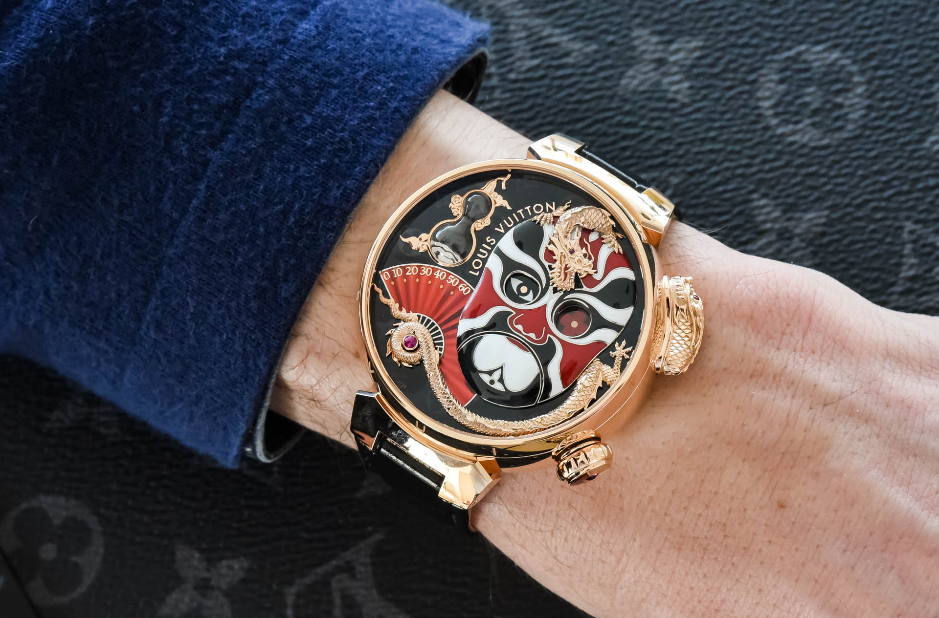 Новые часы от Louis Vuitton вдохновлены китайским искусством смены ...