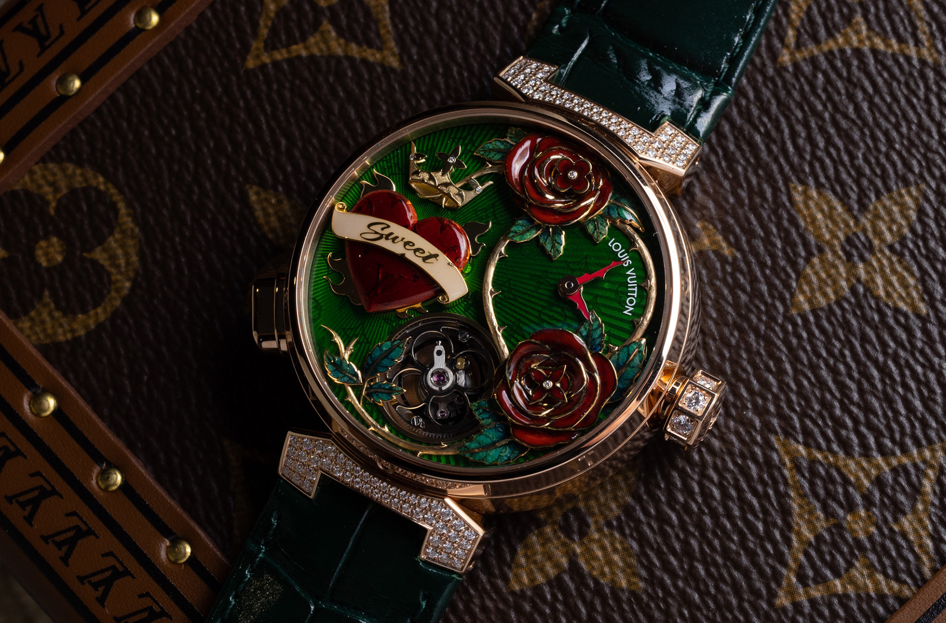 Louis Vuitton Tambour Fiery Heart Automata. Часы, которые расскажут о ...