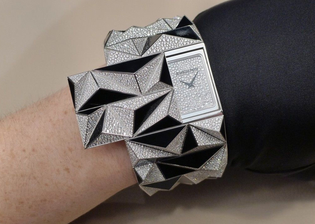 Audemars Piguet Diamond Punk. PandaTells.com